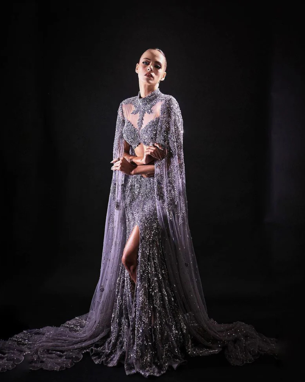 Buy Silver Gray Encrusted Slit Fish Cut Lehenga - Silver Lehenga